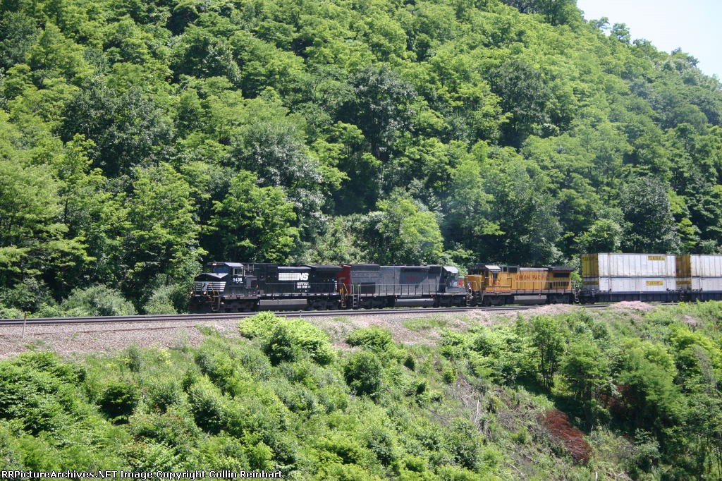 NS 9438, NREX 9385, & UP 1832